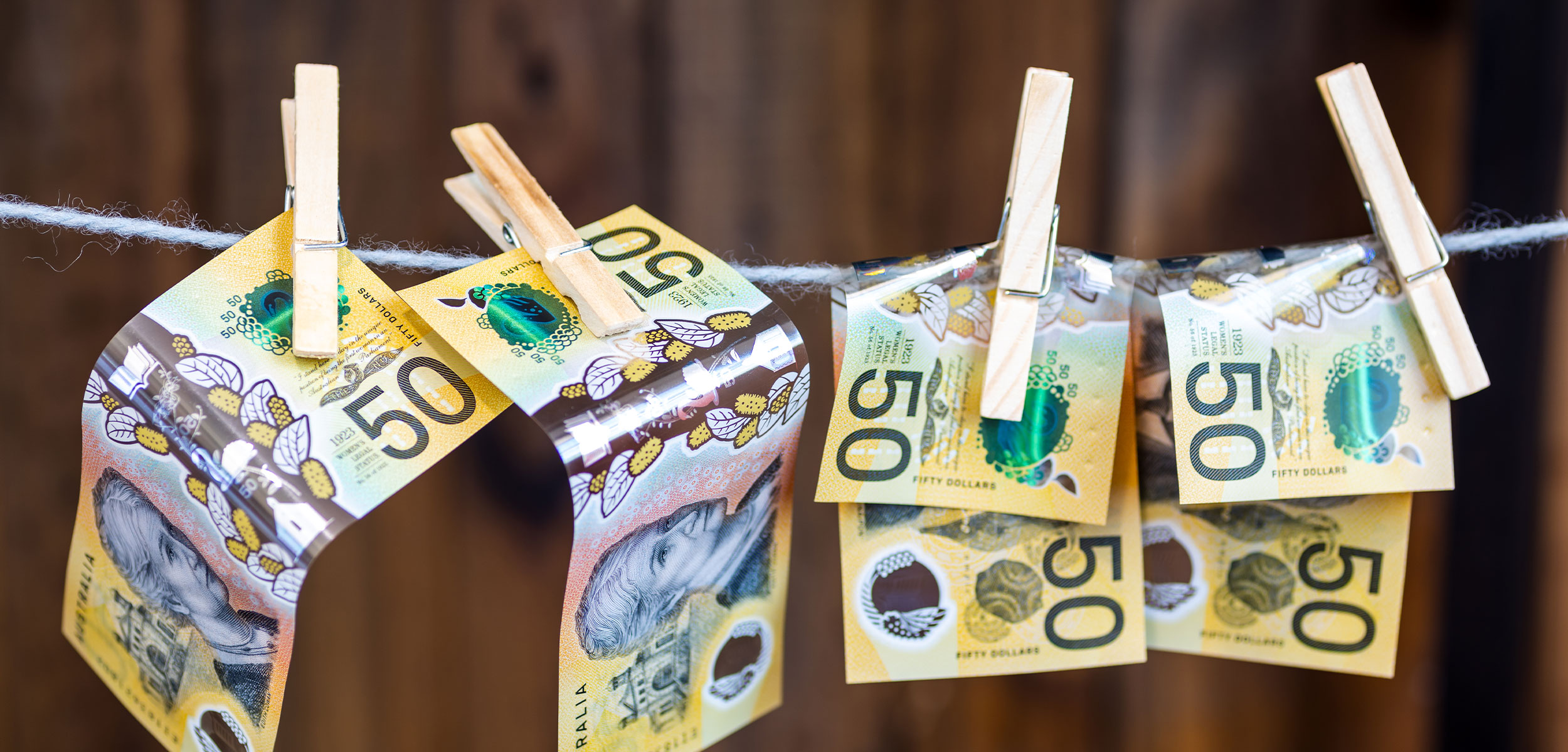 Real or fake? How to spot a fake bank note. — Summerland Bank